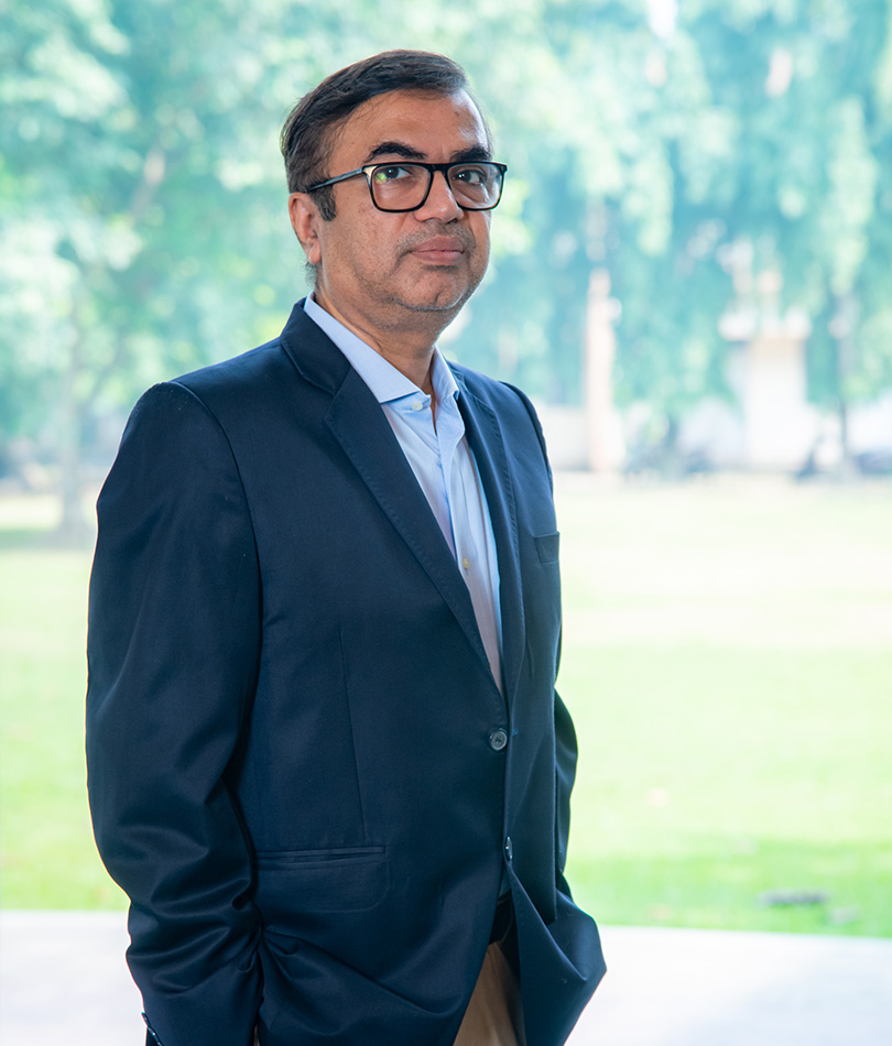 Deans | IIM Calcutta